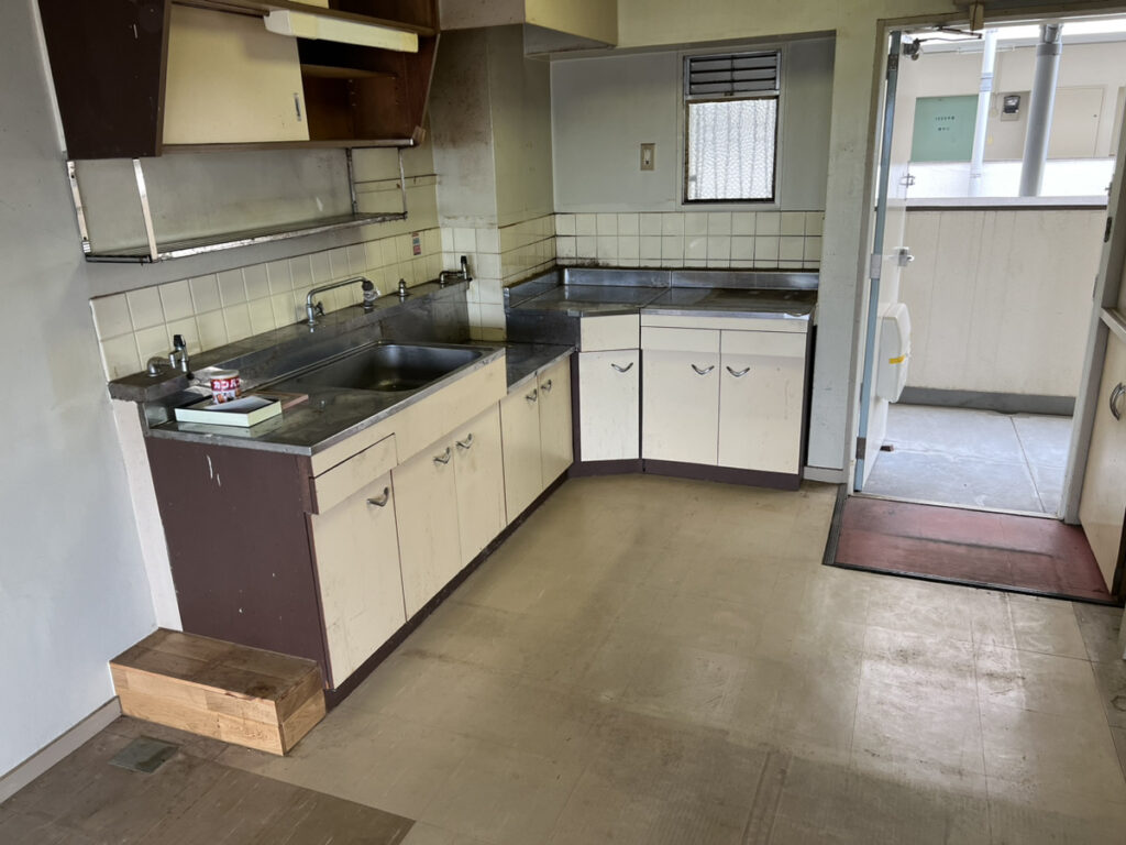 【一宮市】粗大ごみの処分方法とは？不用品回収の方法も合わせて解説 | 不用品・粗大ゴミの回収ならecoos【エコーズ】